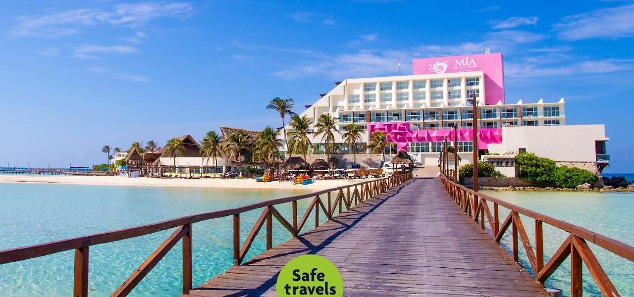 THE 6 BEST All Inclusive Resorts in Isla Mujeres for Families and ...